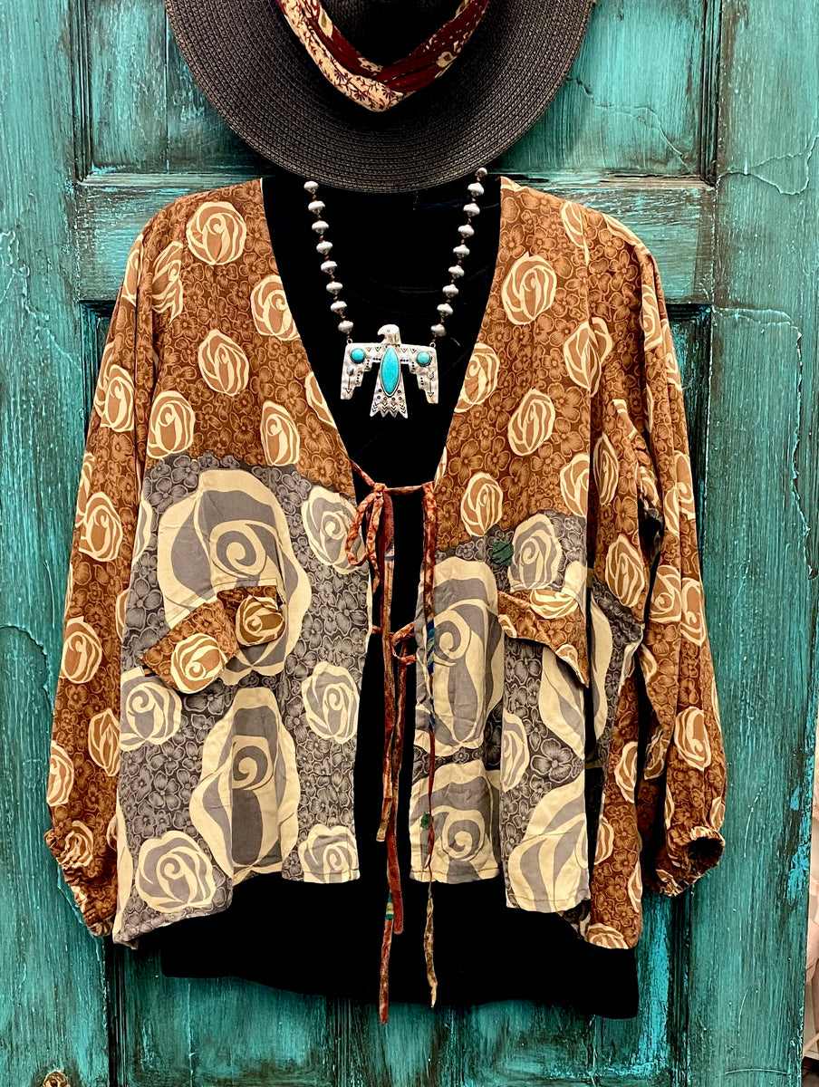 Kantha Bae Silk daisy Tan grey – Girl UPcycled